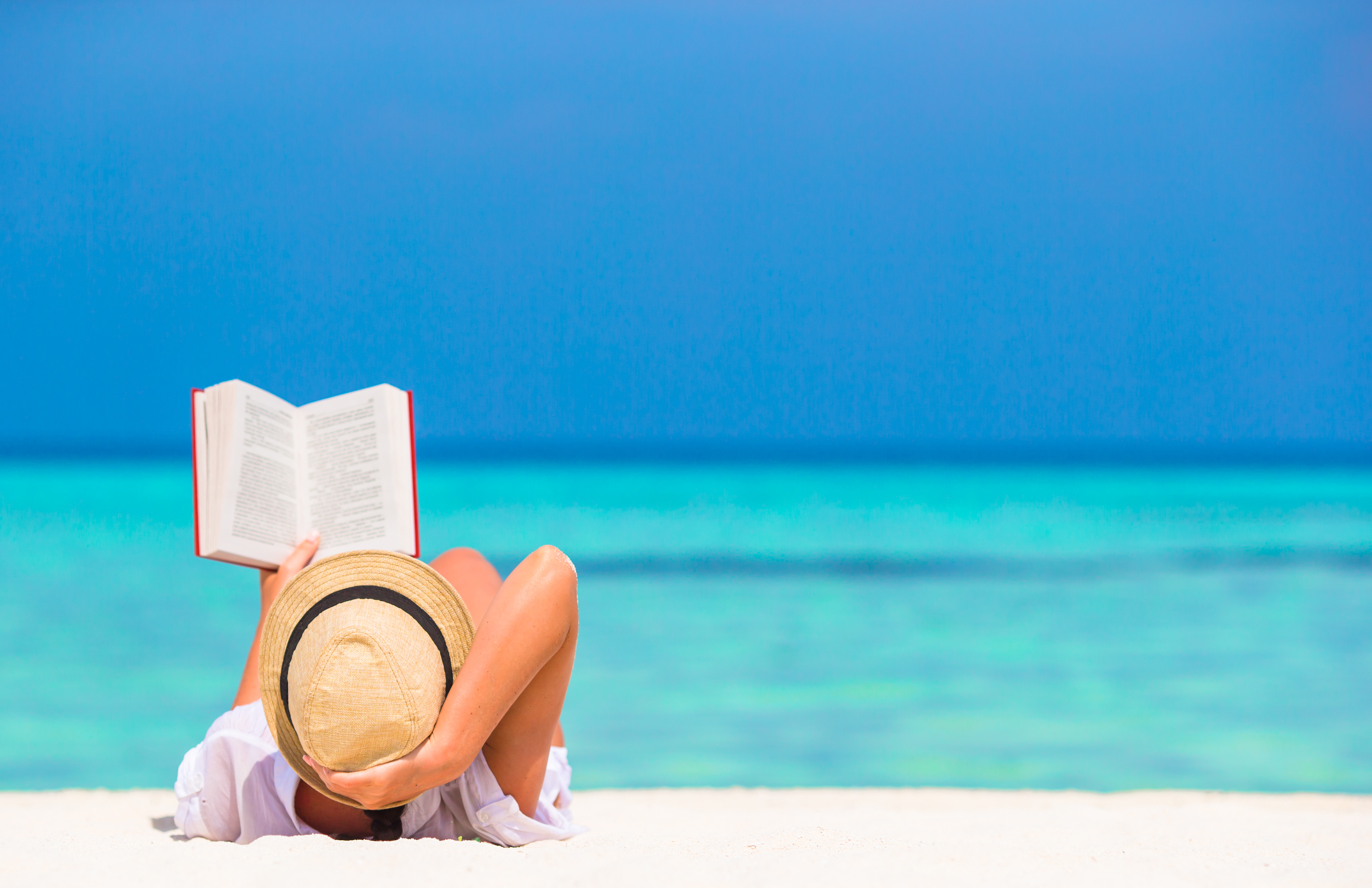 This Summers Four Hottest Beach Reads Peoplehype