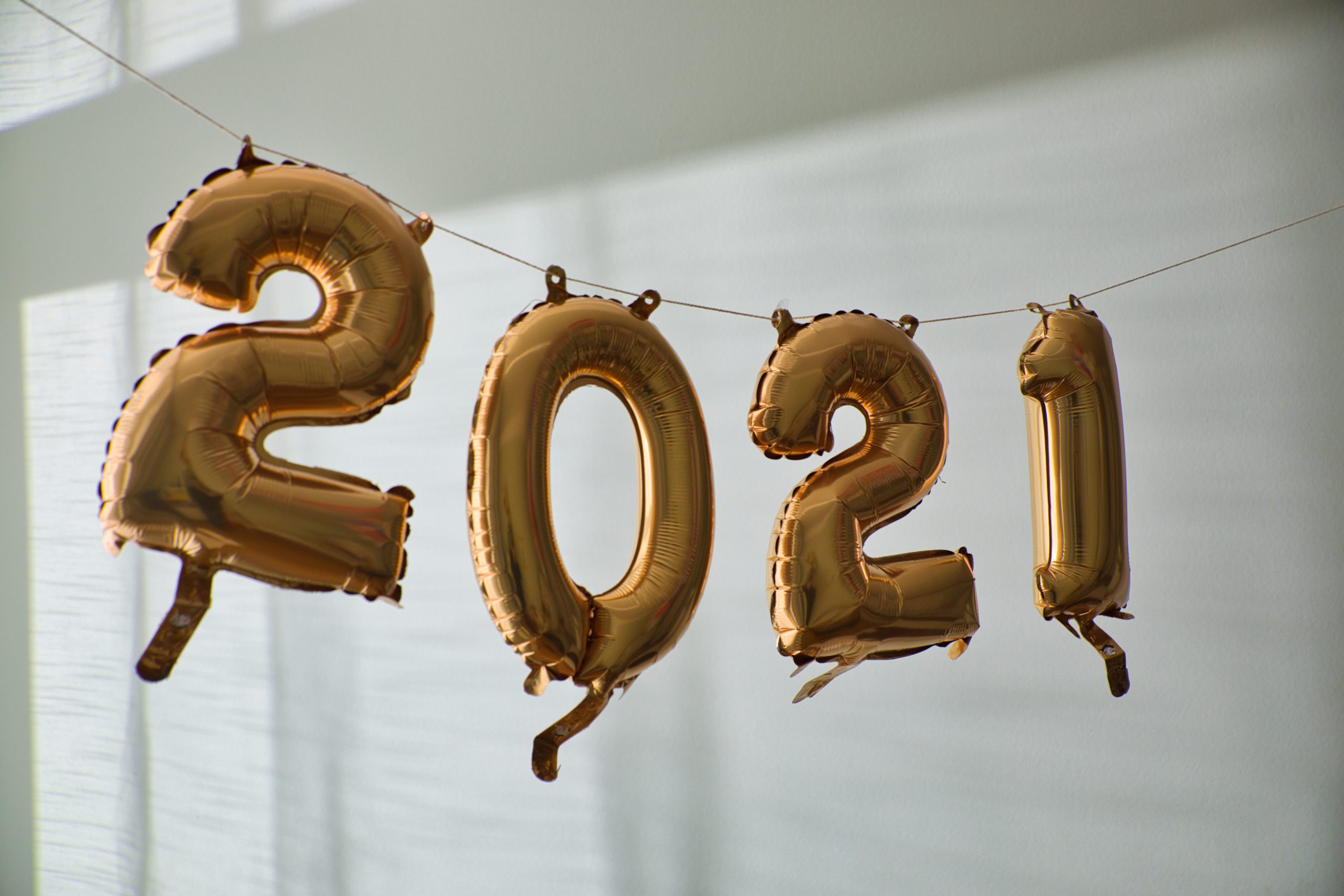 Four Adorable New Year's Decor Ideas | PeopleHype