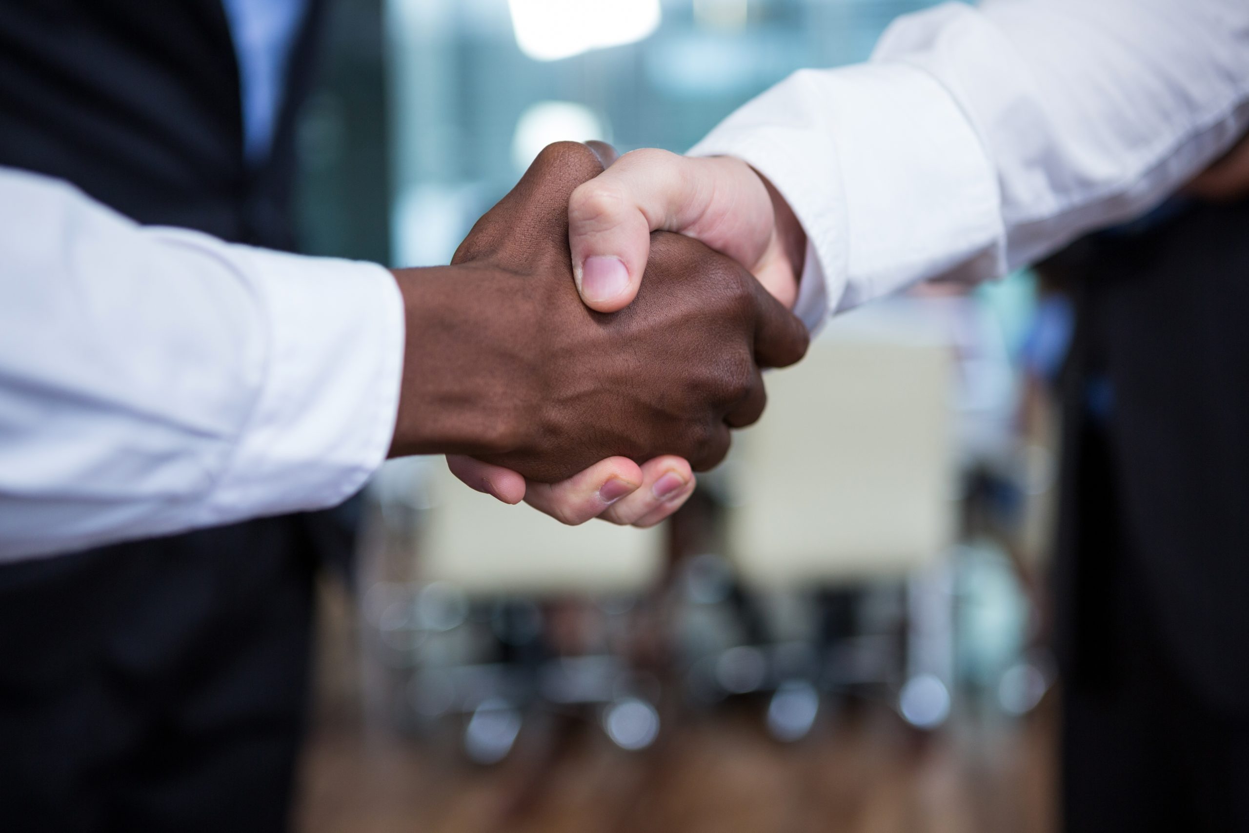 How to Make a Good First Impression | PeopleHype