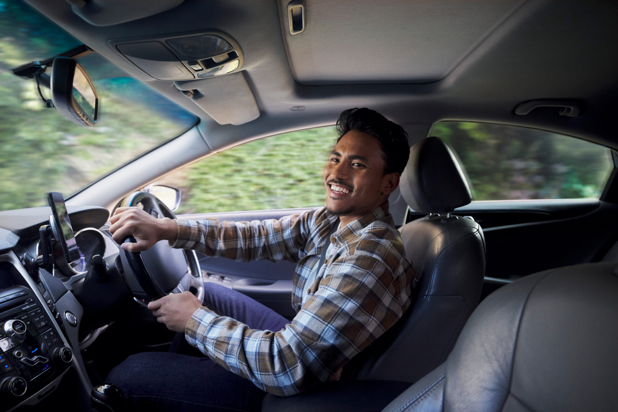 7 Reasons Why Driving With Uber Is Worth It | PeopleHype